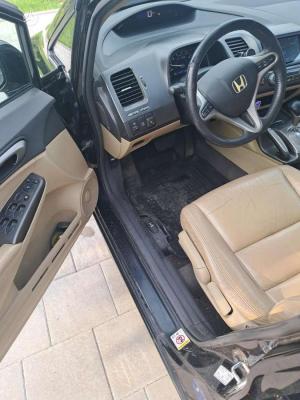 Melns Honda Civic 2008 Panevēža, ar dzinēja tilpumu 1.34 L un nobraukumu 261 tūkst. km par 2200 €, foto 15 vietnē AUTOMOTO.COM.LV
