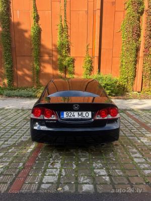 Melns Honda Civic 2008 Tallina, ar dzinēja tilpumu 1.80 L un nobraukumu 274 tūkst. km par 1998 €, foto 6 vietnē AUTOMOTO.COM.LV