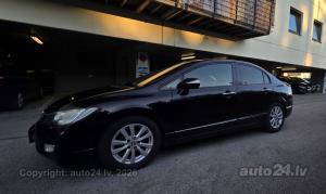 Melns Honda Civic 2008 Tallina, ar dzinēja tilpumu 1.30 L un nobraukumu 215 tūkst. km par 2389 €, foto 5 vietnē AUTOMOTO.COM.LV