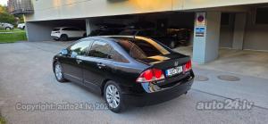 Melns Honda Civic 2008 Tallina, ar dzinēja tilpumu 1.30 L un nobraukumu 215 tūkst. km par 2389 €, foto 10 vietnē AUTOMOTO.COM.LV