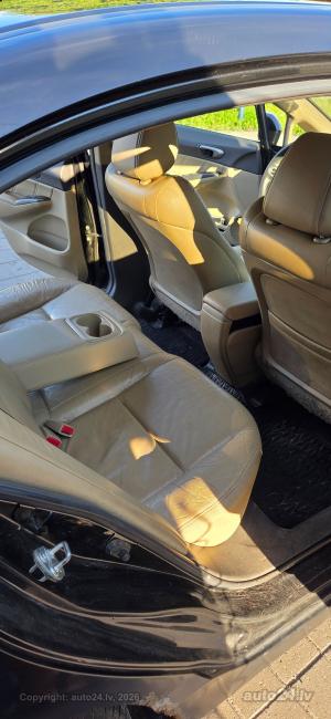 Melns Honda Civic 2008 Tallina, ar dzinēja tilpumu 1.30 L un nobraukumu 215 tūkst. km par 2389 €, foto 12 vietnē AUTOMOTO.COM.LV