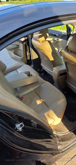 Melns Honda Civic 2008 Tallina, ar dzinēja tilpumu 1.30 L un nobraukumu 215 tūkst. km par 2389 €, foto 22 vietnē AUTOMOTO.COM.LV