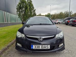 Черный Хонда Цивик 2008 в Таллин, объемом двигателя 1.80 л и пробегом 180 тыс. км за 3499 €, фото 3 на AUTOMOTO.COM.LV