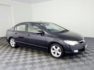 Melns Honda Civic 2009 Tallina, ar dzinēja tilpumu 1.80 L un nobraukumu 111 tūkst. km par 3499 €, foto  vietnē AUTOMOTO.COM.LV