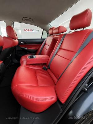 Melns Honda Civic 2009 Tallina, ar dzinēja tilpumu 1.30 L un nobraukumu 301 tūkst. km par 3499 €, foto 9 vietnē AUTOMOTO.COM.LV