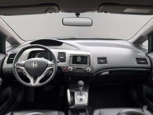Melns Honda Civic 2009 Klaipėda, ar dzinēja tilpumu 1.30 L un nobraukumu 264 tūkst. km par 3999 €, foto 13 vietnē AUTOMOTO.COM.LV