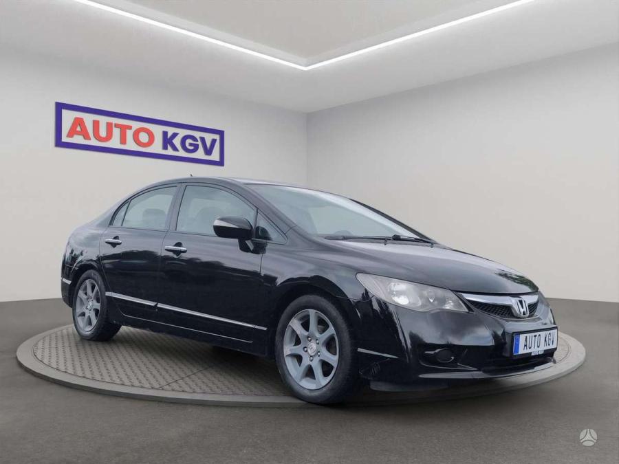 Melns Honda Civic 2009 Klaipėda, ar dzinēja tilpumu 1.30 L un nobraukumu 264 tūkst. km par 3999 €, foto 8 vietnē AUTOMOTO.COM.LV