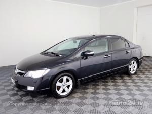 Черный Хонда Цивик 2009 в Таллин, объемом двигателя 1.80 л и пробегом 245 тыс. км за 1999 €, фото 3 на AUTOMOTO.COM.LV
