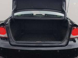 Black Honda Civic 2009 in Klaipeda, with an engine capacity of 1.30 L and mileage of 264 thousand km for 3999 €, photo 11 on AUTOMOTO.COM.LV