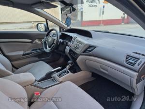 Melns Honda Civic 2013 Tallina, ar dzinēja tilpumu 1.80 L un nobraukumu 155 tūkst. km par 7300 €, foto 10 vietnē AUTOMOTO.COM.LV