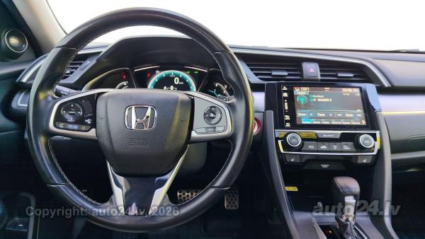 Melns Honda Civic 2018 Tallina, ar dzinēja tilpumu 1.50 L un nobraukumu 133 tūkst. km par 15995 €, foto 9 vietnē AUTOMOTO.COM.LV