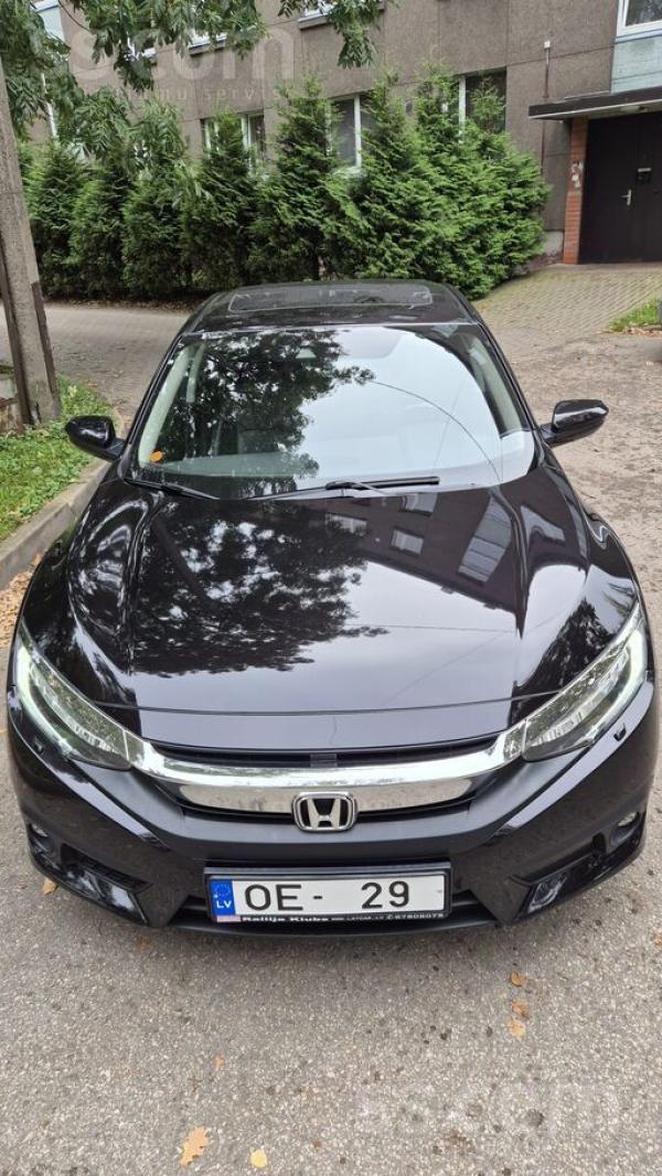 Honda Civic 2018 in Riga on AUTOMOTO.COM.LV Black Honda Civic 2018 in Riga, with an engine capacity of 1.50 L and mileage of 109 thousand km for 12500 €, photo 1 on AUTOMOTO.COM.LV
