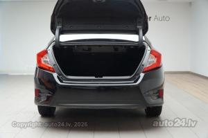 Black Honda Civic 2019 in Tallinn, with an engine capacity of 1.60 L and mileage of 121 thousand km for 14900 €, photo 6 on AUTOMOTO.COM.LV
