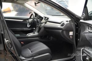 Black Honda Civic 2019 in Tallinn, with an engine capacity of 1.60 L and mileage of 121 thousand km for 14900 €, photo 8 on AUTOMOTO.COM.LV