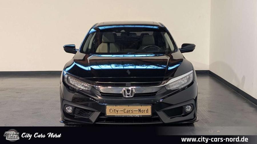 Black Honda Civic 2019 in Kaunas, with an engine capacity of 1.50 L and mileage of 52 thousand km for 22399 €, photo 9 on AUTOMOTO.COM.LV