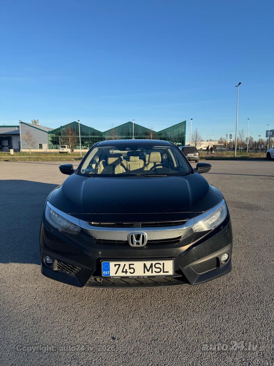 Black Honda Civic 2019 in Tallinn, with an engine capacity of 1.50 L and mileage of 64 thousand km for 19500 €, photo 1 on AUTOMOTO.COM.LV