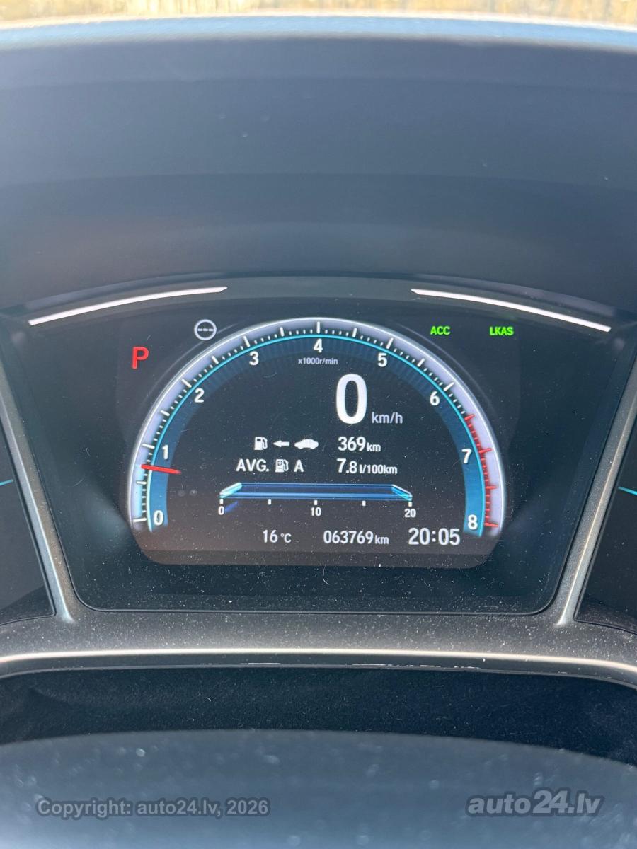 Black Honda Civic 2019 in Tallinn, with an engine capacity of 1.50 L and mileage of 64 thousand km for 19500 €, photo 8 on AUTOMOTO.COM.LV