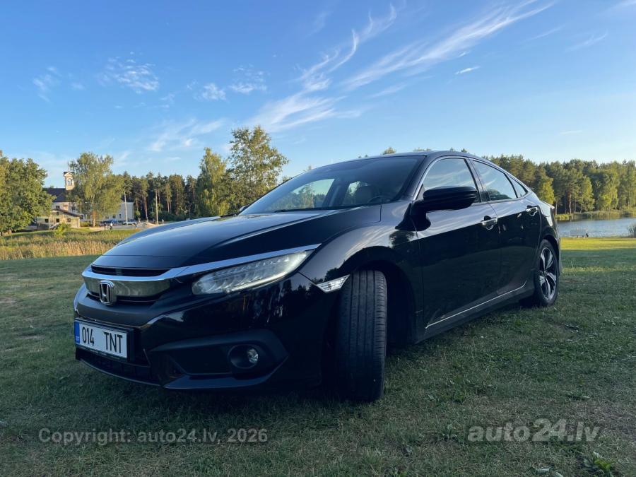 Black Honda Civic 2019 in Tartu, with an engine capacity of 1.50 L and mileage of 215 thousand km for 12900 €, photo 1 on AUTOMOTO.COM.LV