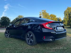 Black Honda Civic 2019 in Tartu, with an engine capacity of 1.50 L and mileage of 215 thousand km for 12900 €, photo 6 on AUTOMOTO.COM.LV