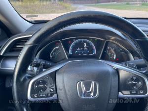 Black Honda Civic 2019 in Tartu, with an engine capacity of 1.50 L and mileage of 215 thousand km for 12900 €, photo 12 on AUTOMOTO.COM.LV