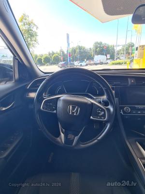 Melns Honda Civic 2019 Tallina, ar dzinēja tilpumu 1.50 L un nobraukumu 76 tūkst. km par 14999 €, foto 12 vietnē AUTOMOTO.COM.LV