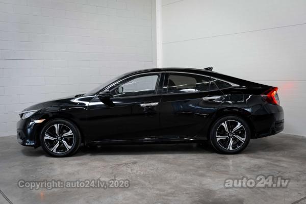 Black Honda Civic 2019 in Tallinn, with an engine capacity of 1.50 L and mileage of 76 thousand km for 13990 €, photo 10 on AUTOMOTO.COM.LV