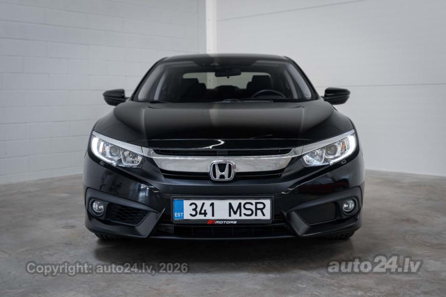 Black Honda Civic 2019 in Tallinn, with an engine capacity of 1.50 L and mileage of 76 thousand km for 13990 €, photo 12 on AUTOMOTO.COM.LV