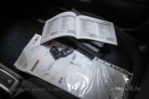 Black Honda Civic 2019 in Tallinn, with an engine capacity of 1.50 L and mileage of 76 thousand km for 13990 €, photo 28 on AUTOMOTO.COM.LV