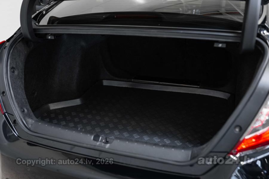 Black Honda Civic 2019 in Tallinn, with an engine capacity of 1.50 L and mileage of 76 thousand km for 13990 €, photo 30 on AUTOMOTO.COM.LV