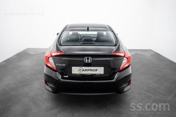 Black Honda Civic 2020 in Tallinn, with an engine capacity of 1.50 L and mileage of 109 thousand km for 14999 €, photo 5 on AUTOMOTO.COM.LV