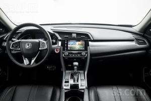 Black Honda Civic 2020 in Tallinn, with an engine capacity of 1.50 L and mileage of 109 thousand km for 14999 €, photo 12 on AUTOMOTO.COM.LV