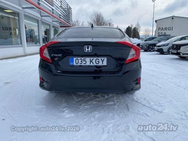 Black Honda Civic 2020 in Johvi, with an engine capacity of 1.50 L and mileage of 91 thousand km for 17500 €, photo 5 on AUTOMOTO.COM.LV
