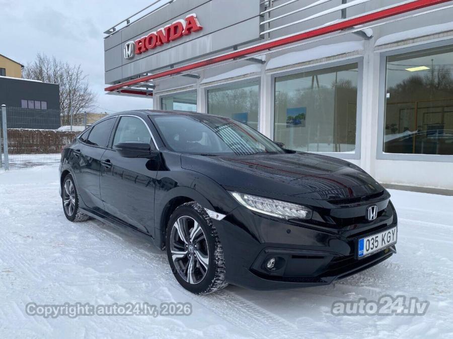Black Honda Civic 2020 in Johvi, with an engine capacity of 1.50 L and mileage of 91 thousand km for 17500 €, photo 8 on AUTOMOTO.COM.LV