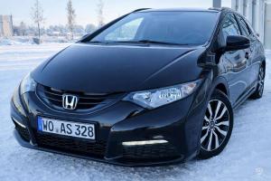 Melns Honda Civic 2014 Viļņa, ar dzinēja tilpumu 1.60 L un nobraukumu 279 tūkst. km par 6250 €, foto  vietnē AUTOMOTO.COM.LV