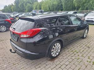 Melns Honda Civic 2014 Marijampole, ar dzinēja tilpumu 1.60 L un nobraukumu 265 tūkst. km par 5300 €, foto 4 vietnē AUTOMOTO.COM.LV