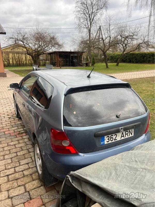 Blue Honda Civic 2002 in Rakvere, with an engine capacity of 1.60 L and mileage of 245 thousand km for 2499 €, photo 7 on AUTOMOTO.COM.LV