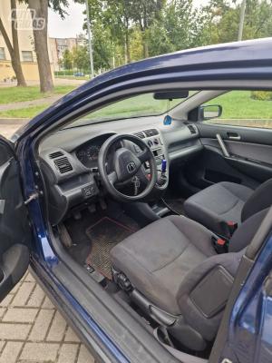 Zils Honda Civic 2002 Kauņa, ar dzinēja tilpumu 1.60 L un nobraukumu 369 tūkst. km par 1800 €, foto 13 vietnē AUTOMOTO.COM.LV