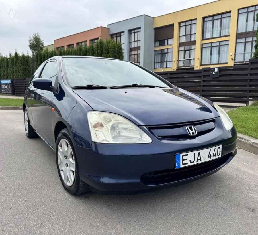 Zils Honda Civic 2002 Viļņa, ar dzinēja tilpumu 1.40 L un nobraukumu 204 tūkst. km par 1950 €, foto 5 vietnē AUTOMOTO.COM.LV