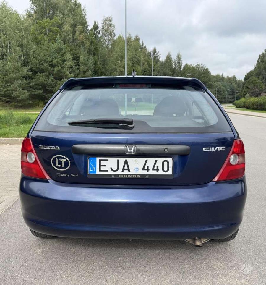 Zils Honda Civic 2002 Viļņa, ar dzinēja tilpumu 1.40 L un nobraukumu 204 tūkst. km par 1950 €, foto 11 vietnē AUTOMOTO.COM.LV