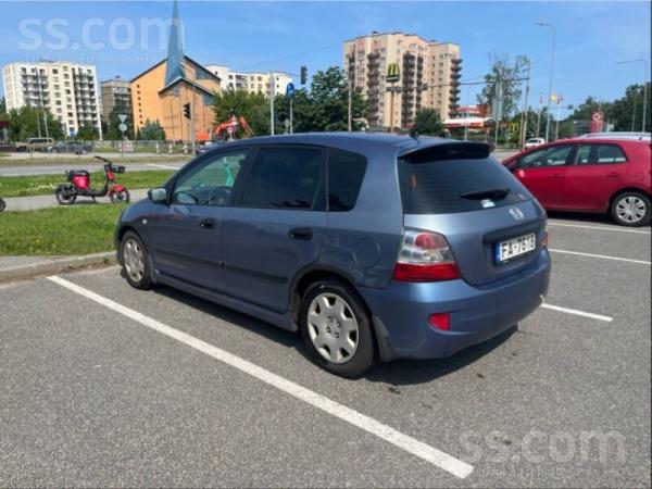 Zils Honda Civic 2004 Rīga, ar dzinēja tilpumu 1.60 L un nobraukumu 380 tūkst. km par 1200 €, foto 2 vietnē AUTOMOTO.COM.LV