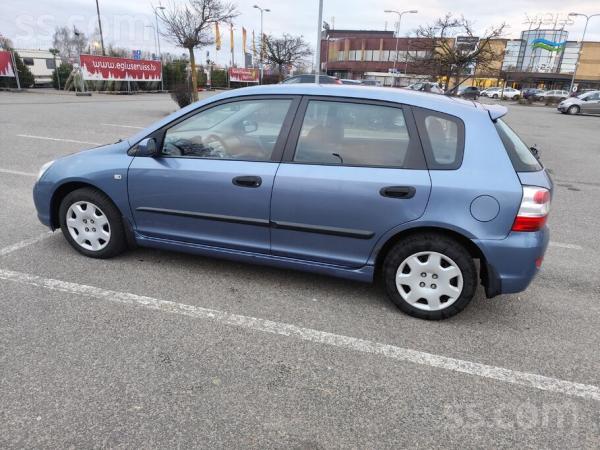 Zils Honda Civic 2004 Rīga, ar dzinēja tilpumu 1.60 L un nobraukumu 116 tūkst. km par 1500 €, foto 4 vietnē AUTOMOTO.COM.LV