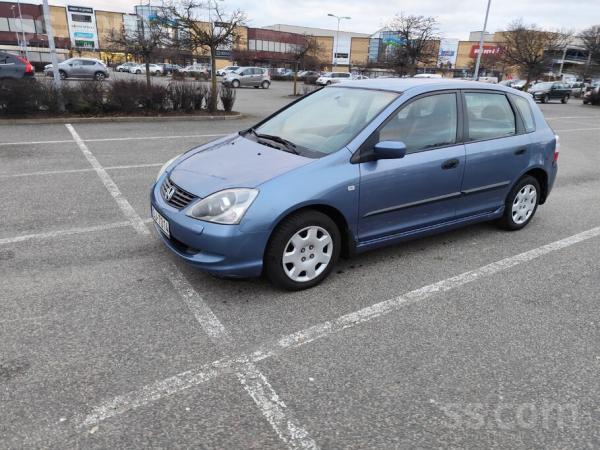 Zils Honda Civic 2004 Rīga, ar dzinēja tilpumu 1.60 L un nobraukumu 116 tūkst. km par 1500 €, foto 9 vietnē AUTOMOTO.COM.LV