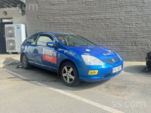 Blue Honda Civic 2004 in Riga, with an engine capacity of 1.60 L and mileage of 203 thousand km for 600 €, photo 1 on AUTOMOTO.COM.LV
