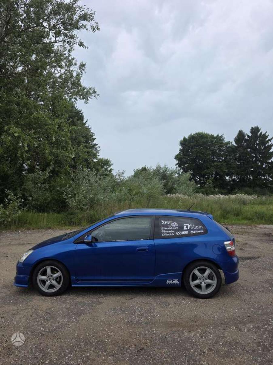 Blue Honda Civic 2004 in Telschi, with an engine capacity of 1.59 L and mileage of 322 thousand km for 500 €, photo 11 on AUTOMOTO.COM.LV