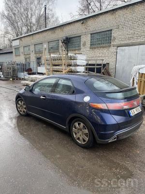 Blue Honda Civic 2006 in Riga, with an engine capacity of 1.80 L and mileage of 0 thousand km for 900 €, photo 2 on AUTOMOTO.COM.LV