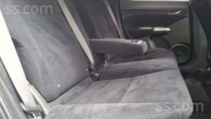Zils Honda Civic 2006 Daugavpils, ar dzinēja tilpumu 1.80 L un nobraukumu 297 tūkst. km par 1881 €, foto 17 vietnē AUTOMOTO.COM.LV