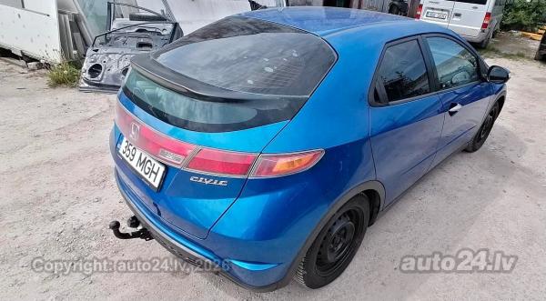 Blue Honda Civic 2006 in Tallinn, with an engine capacity of 1.30 L and mileage of 0 thousand km for 950 €, photo 3 on AUTOMOTO.COM.LV
