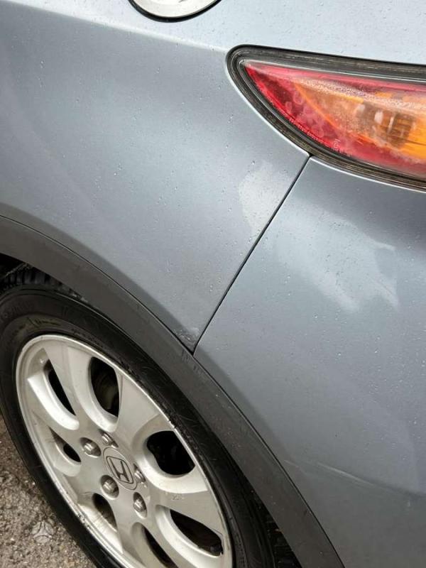 Zils Honda Civic 2006 Klaipėda, ar dzinēja tilpumu 1.80 L un nobraukumu 156 tūkst. km par 3300 €, foto 7 vietnē AUTOMOTO.COM.LV