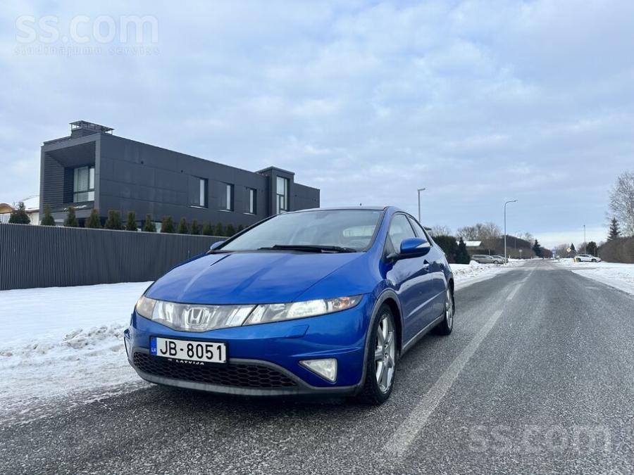 Zils Honda Civic 2007 Rīga, ar dzinēja tilpumu 1.80 L un nobraukumu 194 tūkst. km par 2650 €, foto 1 vietnē AUTOMOTO.COM.LV