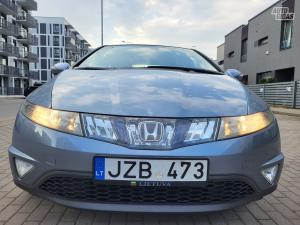 Blue Honda Civic 2007 in Vilnius, with an engine capacity of 2.20 L and mileage of 270 thousand km for 1950 €, photo 6 on AUTOMOTO.COM.LV